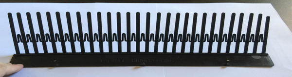 comb - Bird Deterrent Specialists